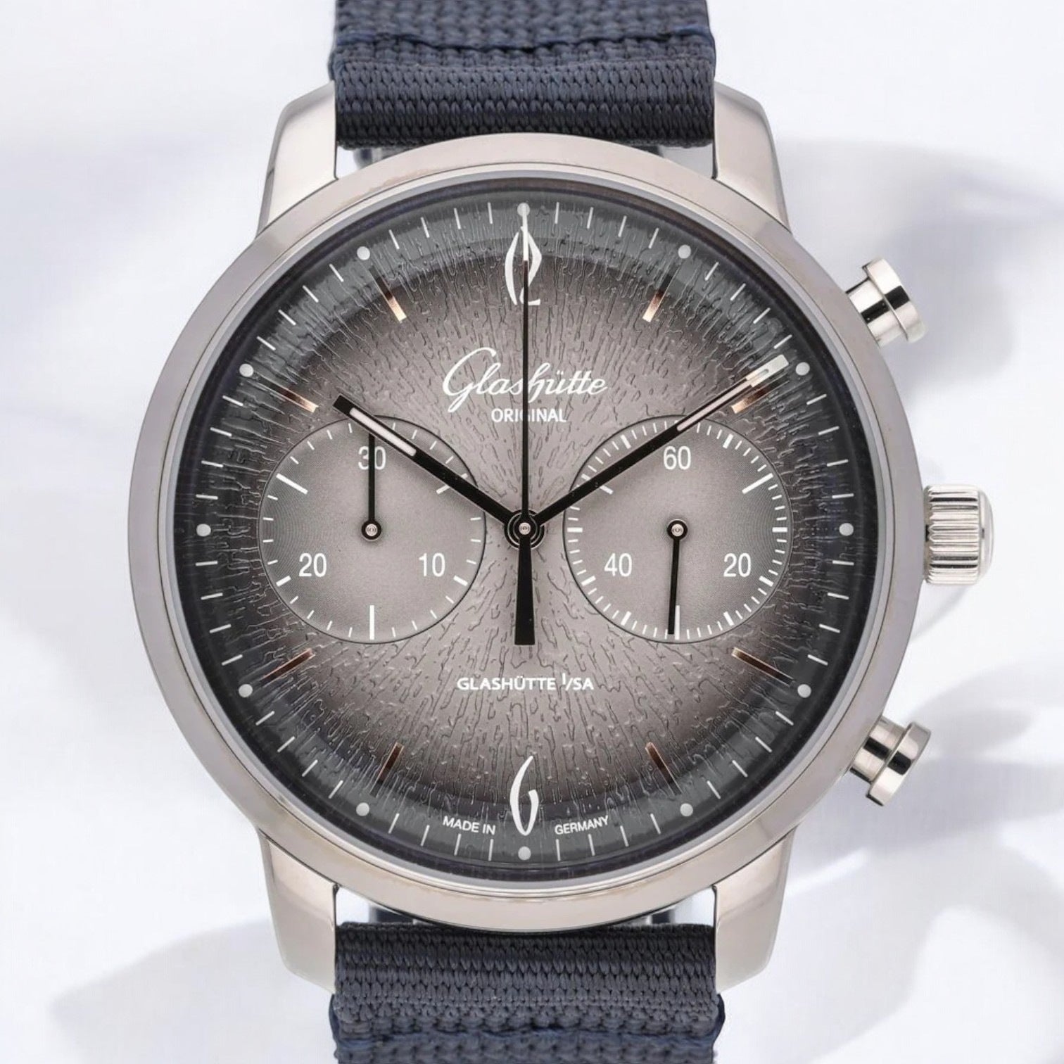 Glashütte Original SIXTIES CHRONOGRAPH - 1-39-34-06-22-04