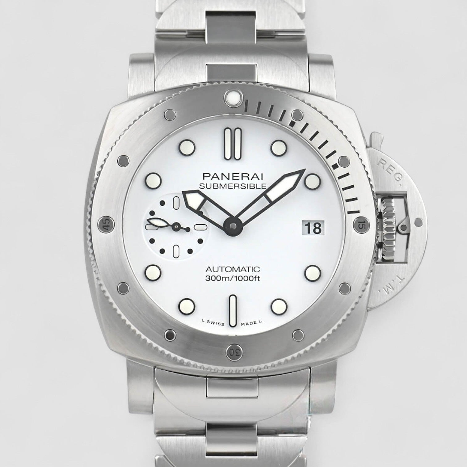 Panerai Submersible PAM 01223